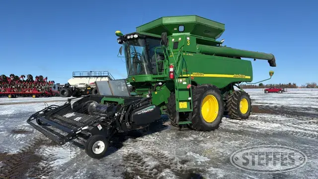 Steffes Group | 2006 John Deere 9860