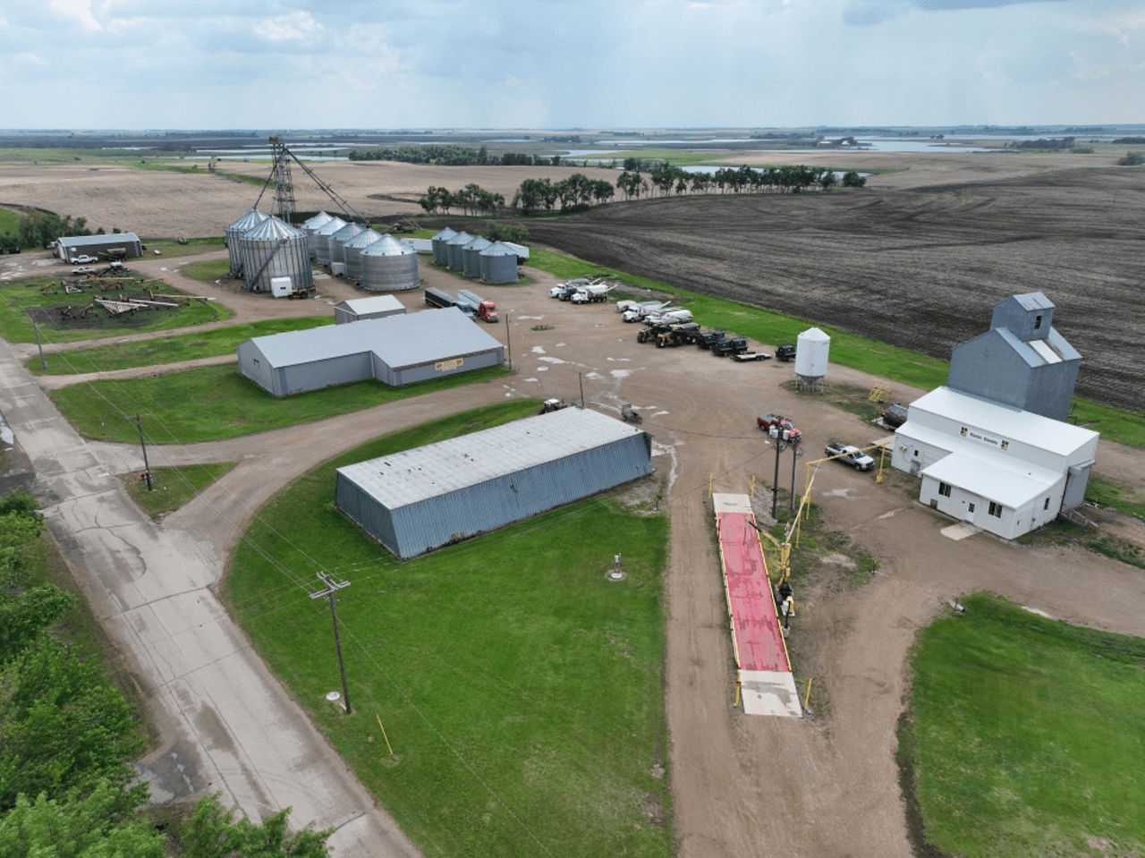 Steffes Group | Roslyn, SD Grain Elevator Auction - SOLD!!