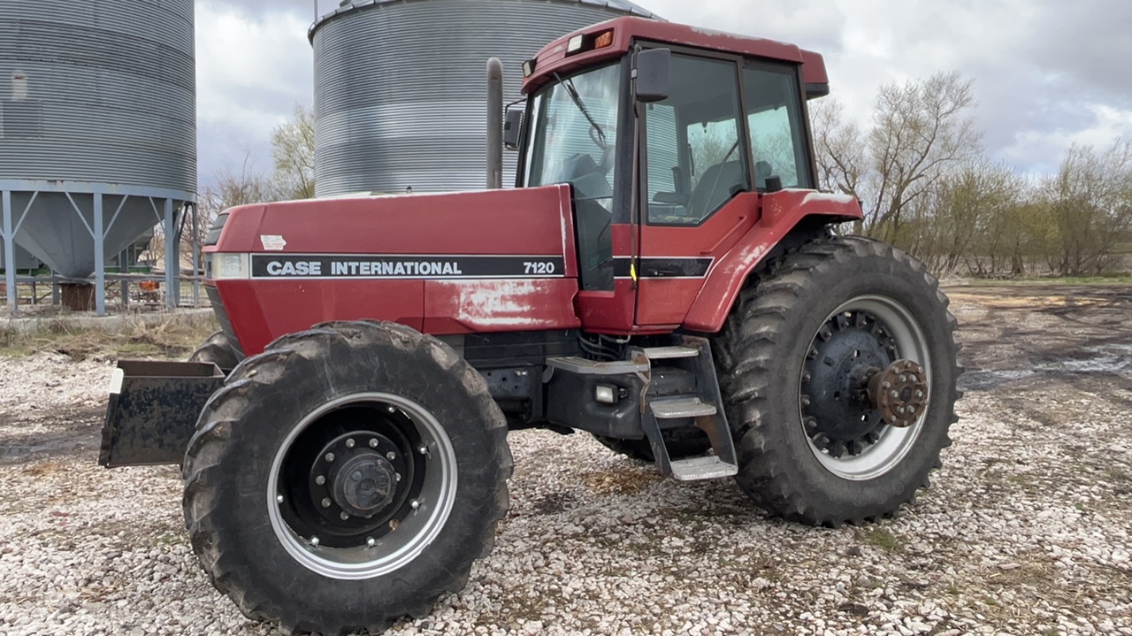 Steffes Group | Landon Josten Farm Equipment Auction