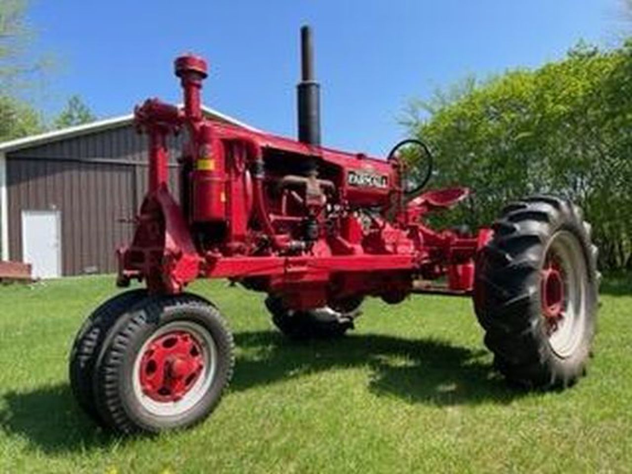 Steffes Group | Mike Rosentiel Antique Tractor Auction
