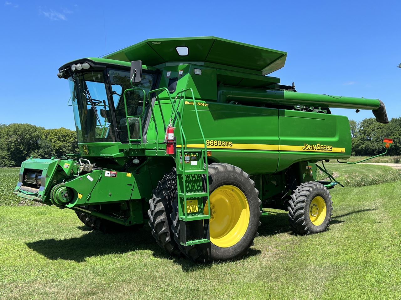 Steffes Group | Jim & Andrea Opdahl Farm Equipment Retirement Auction