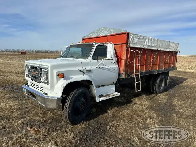 Steffes Group | 1976 GMC 6000