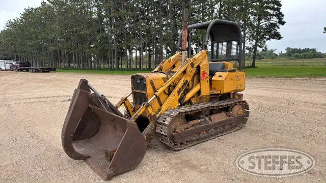 Steffes Group | 1966 John Deere 350