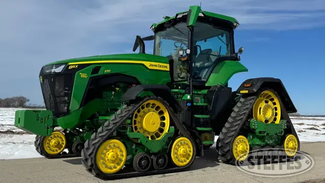 Steffes Group | 2023 John Deere 8RX 370