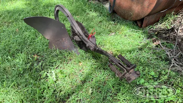 Steffes Group | Plow for Farmall Cub
