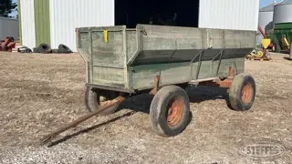 Steffes Group | Wood Flare Box Wagon