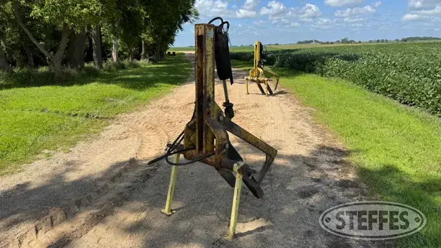 Steffes Group | Laidlaw Welding Rock Lift