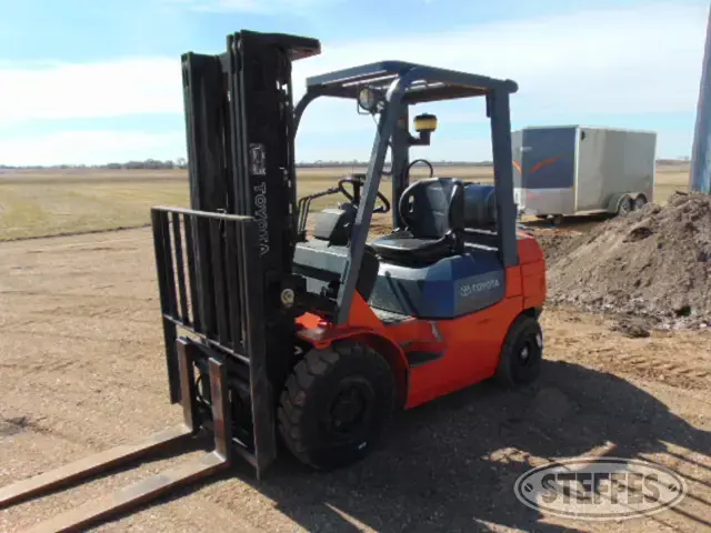 Steffes Group | 2006 Toyota 7FGU25