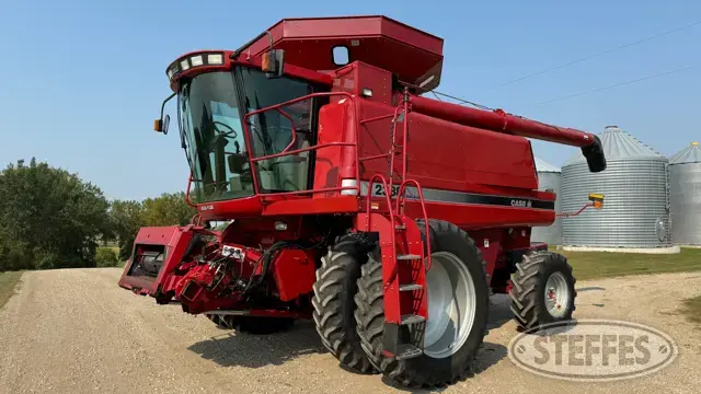 Steffes Group | 2005 Case IH 2388