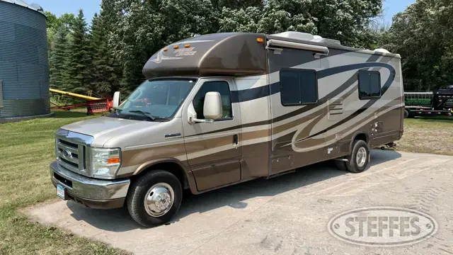 Steffes Group | 2009 Ford E450 Super Duty Phoenix Cruiser
