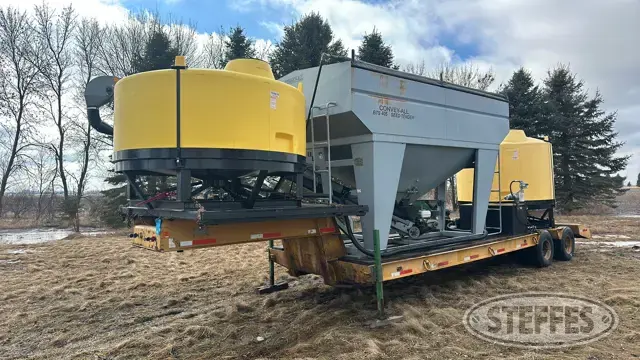 Steffes Group | 1975 Domor LBA25-2