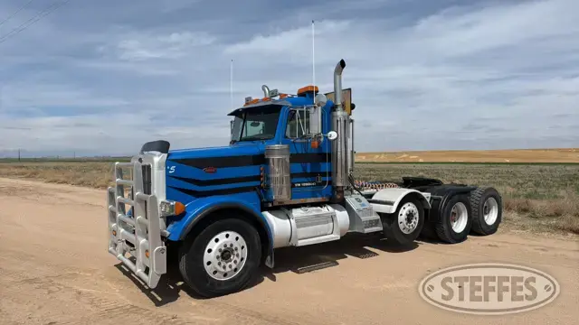 Steffes Group | 2001 Peterbilt 378