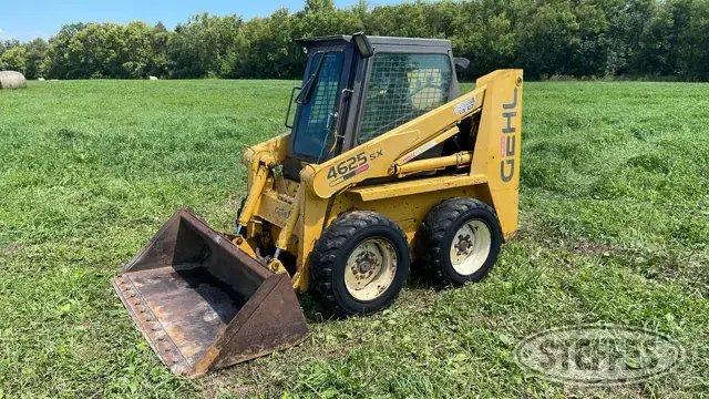 Steffes Group | 1998 Gehl 4625SX
