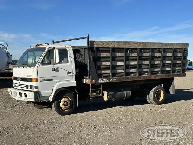 Steffes Group | 1993 Chevrolet Tiltmaster 50