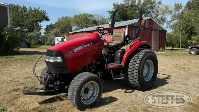 Steffes Group | 2004 Case IH DX40