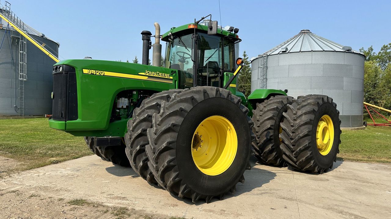 Steffes Group | 2005 John Deere 9420