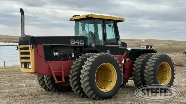 Steffes Group | 1988 Versatile 846