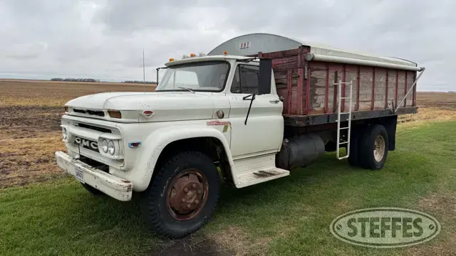 Steffes Group | 1966 GMC 4000