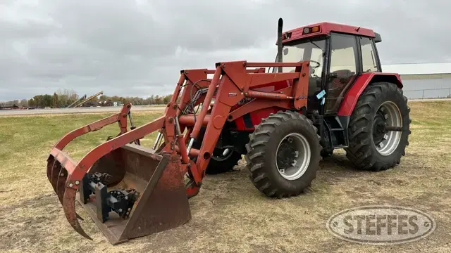 Steffes Group | 1995 Case IH 5240 Maxxum