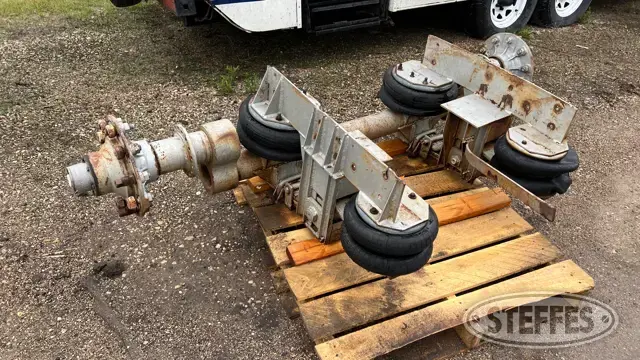 Steffes Group | Lift axle assembly