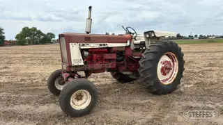 Steffes Group | 1966 Farmall 656