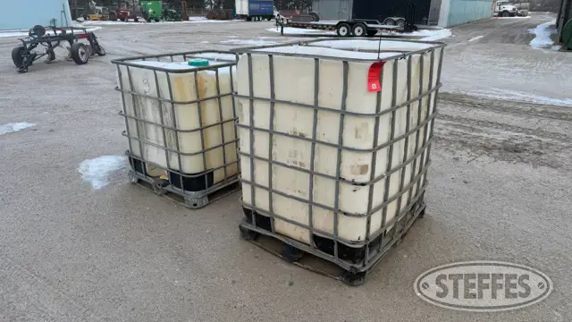 Steffes Group | (2) Poly totes