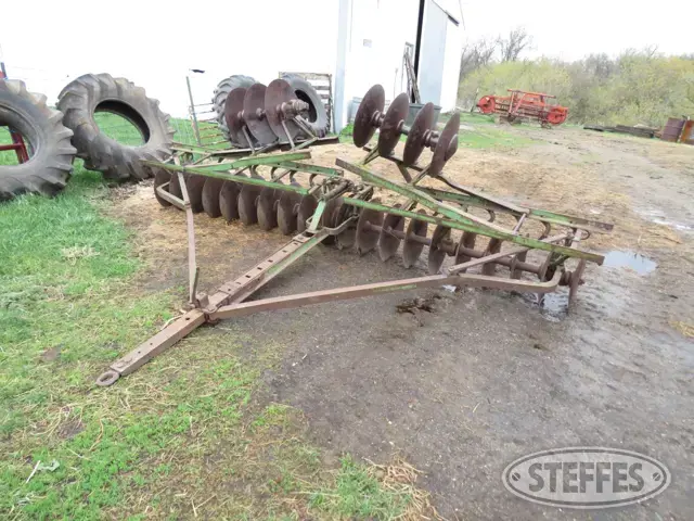 Steffes Group | John Deere single disc