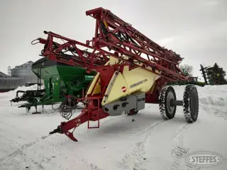 Steffes Group | 2013 Hardi Commander 7000