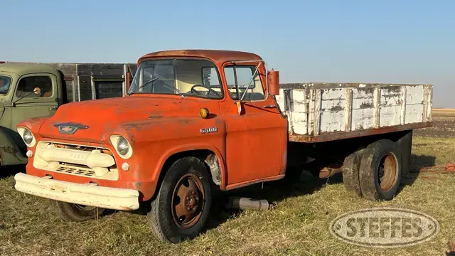 Steffes Group | 1955 Chevrolet 6400