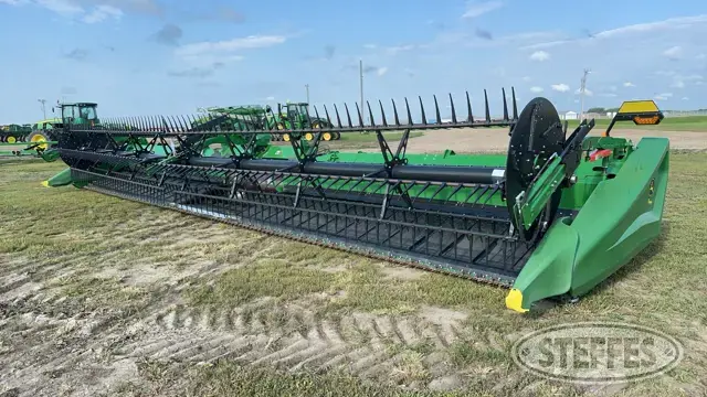 Steffes Group | 2022 John Deere HD40R