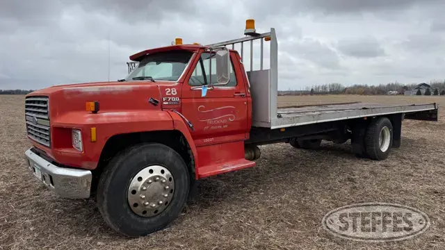 Steffes Group | 1988 Ford F700