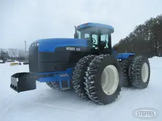 Steffes Group | 2002 Buhler Versatile 2310