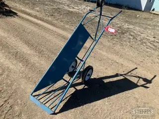 Steffes Group | Hog mover