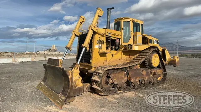 Steffes Group | 1990 CAT D10N