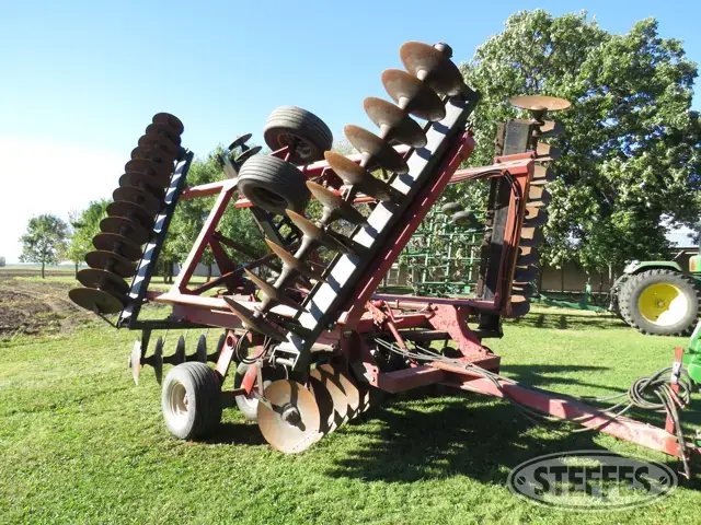 Steffes Group | Case IH 596