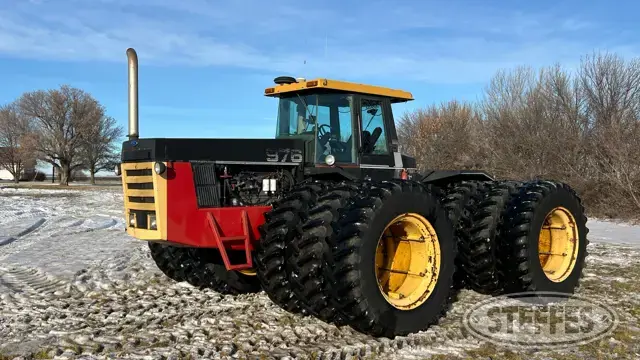 Steffes Group | 1988 Versatile 976