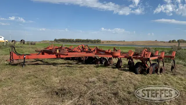 Steffes Group | Friggstad vertical tillage