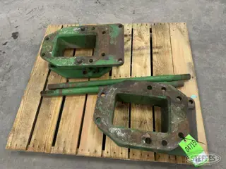 Steffes Group | John Deere combine axle extensions