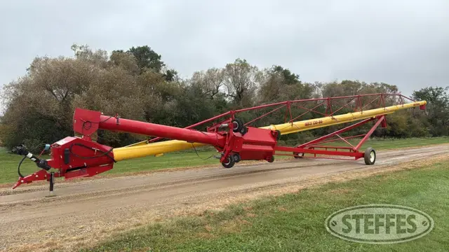 Steffes Group | 2018 Westfield MKX130-84