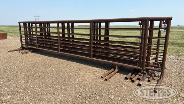 Steffes Group | Corral panels