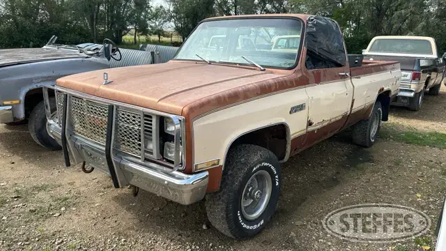 Steffes Group | 1986 GMC K1500 Sierra Classic