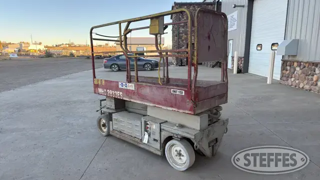 Steffes Group | 1998 MEC 2033ES