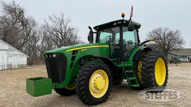 Steffes Group | 2010 John Deere 8225R