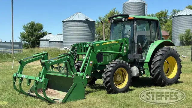 Steffes Group | 2003 John Deere 6320