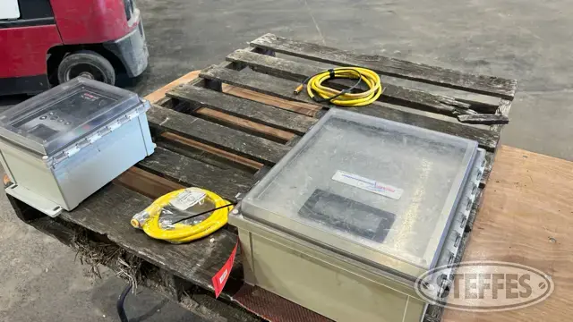 Steffes Group | Hydro "Pump Commander" Power Unit Remote Radio Control ...
