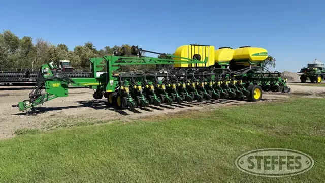 Steffes Group | 2012 John Deere DB66