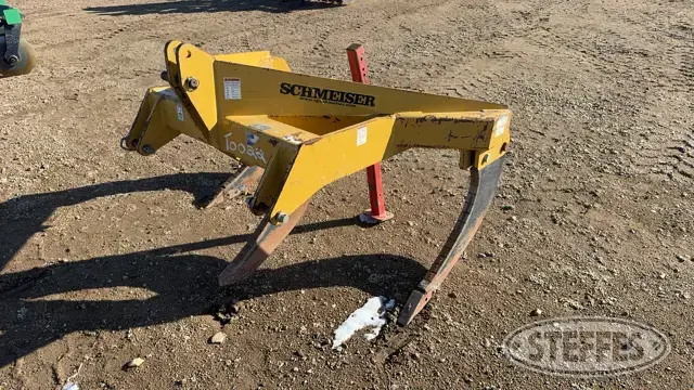 Steffes Group | 2018 Schmeiser VR327P